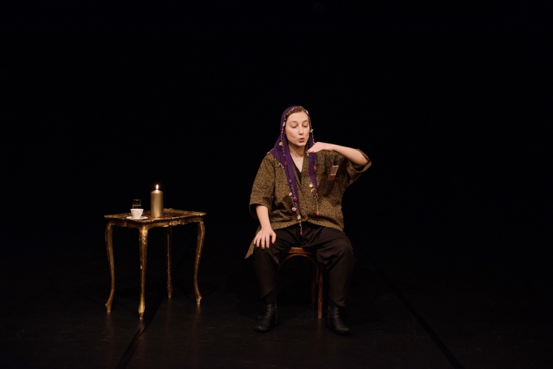 Altes Auto, neues Team: Eine Meddah-Reise | Theater tri-bühne Stuttgart